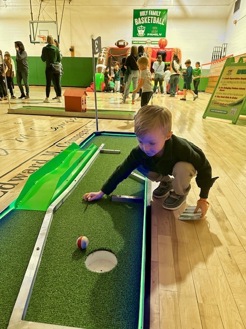 Mini Golf Rentals for Every Event Experience
